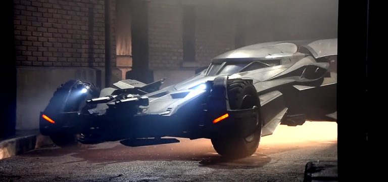 new-batmobile-unvieled-post-christian-bale-era