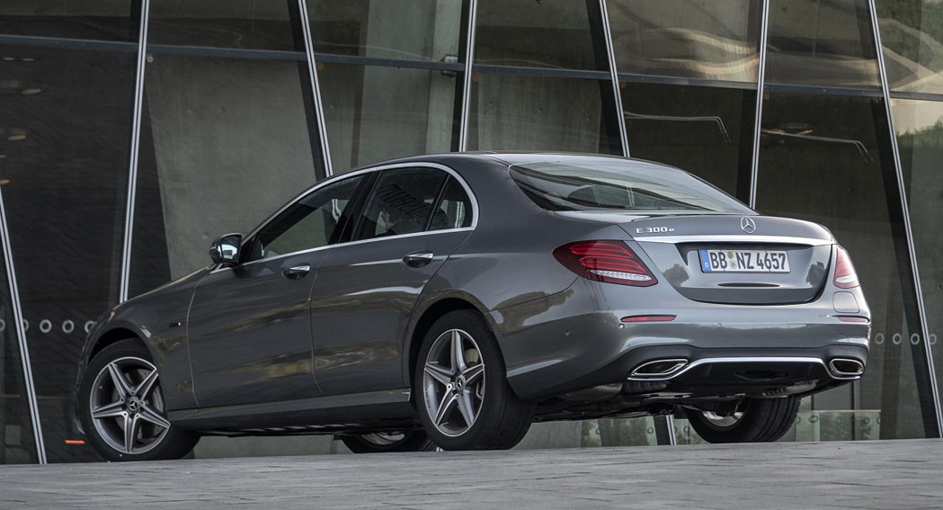 Mercedes Reveal Pricing For The Petrol Mercedes E Class hybrid