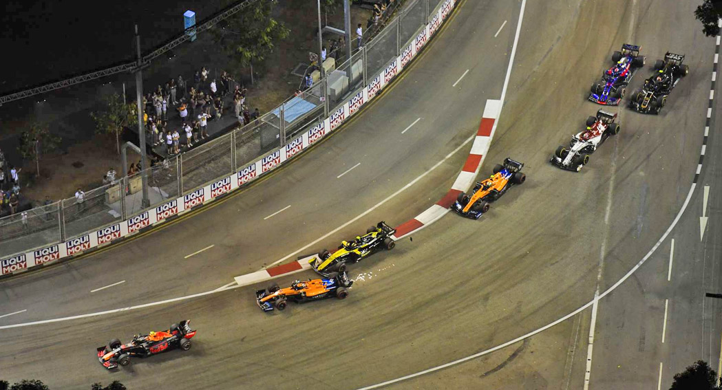 2019 Singapore Grand Prix, Sebastian Vettel Leads Ferrari 1-2 Finish