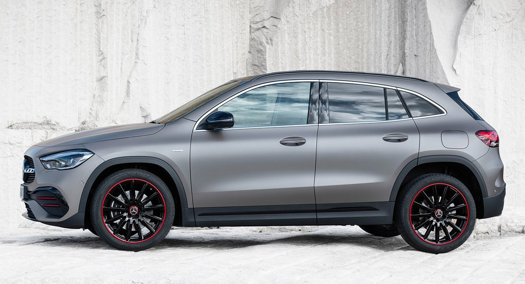 New Second Generation Mercedes GLA is All Grown Up And Good To Go!