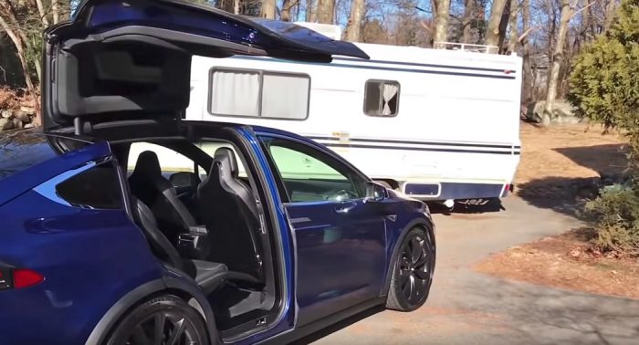 Rich Rebuilds Says His Tesla Model X is The Most Useless Car - DCB HQ