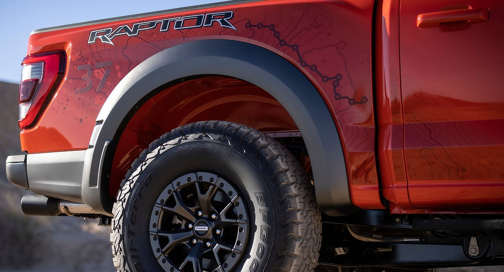 Six Ways the Ford F150 Puts Technology to Work - Daily car Blog Feature