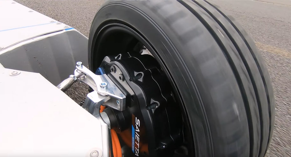 This In-Wheel Electric Motor Could be A Thunderbolt Moment For EV Tech