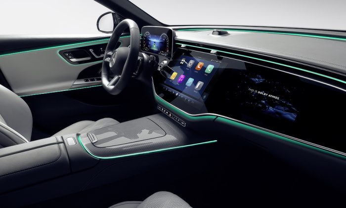 Next Gen Mercedes E Class To Feature Star Trek Superscreen