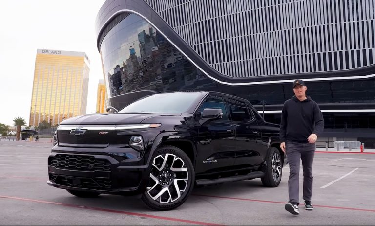 Chevrolet Silverado RST EV, A 400 400 Mile Plus EV Pickup?